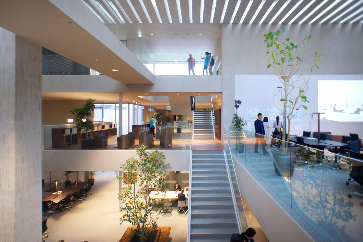 小堀哲夫による、福井の「NICCAイノベーションセンター」の写真 | architecturephoto.net